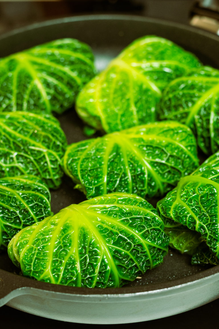 einfaches Rezept für Wirsing-Rouladen vegetarisch oder vegan